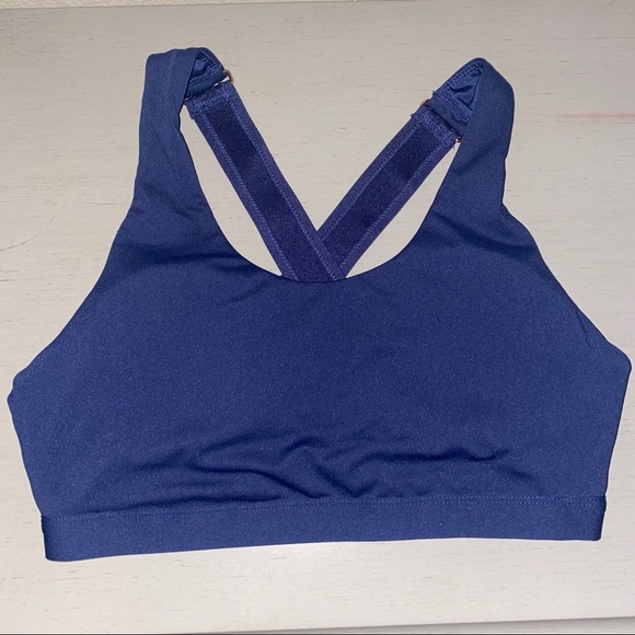 Fabletics | Intimates & Sleepwear | Fabletics Blue Razorback Sports Bra ...